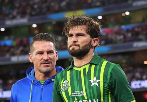 Pakistan V England Shaheen Shah Afridis Knee Injury Concern Ahead Of