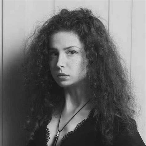 სოციალური მედია მარკეტინგის კურსდამთავრებულები ფინალური პროექტის შესახებ საუბრობენ • Smart