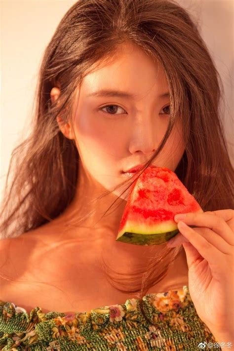 椰樹椰汁銷量增長的背後 代言人徐冬冬撐起半邊天 每日頭條