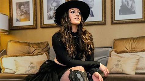 Jesus Take The Wheel Songwriter Brett James Wife And Stepdaughter