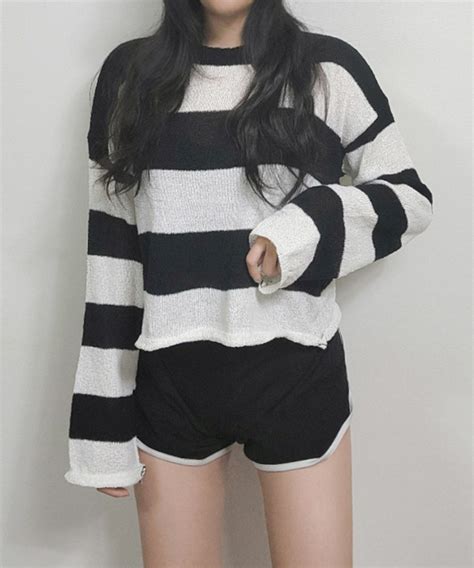 [바캉스룩 3color] 비침x 휴양지 단가라 스트라이프 크롭 라운드 니트 에이블리