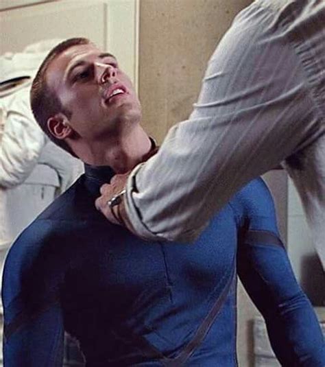 Pin De Sandivel Carrillo Em Chris Evans Homens Gostosos Estilos De Cabelo Para Homens Fotos