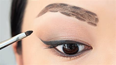 HOW TO Fill In Your Eyebrows For Beginners Chiutips YouTube