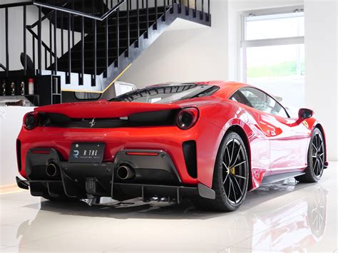 Ferrari 488 Pista Rosso Corsa R Tre Yokohamabase R Tre Yokohamabase