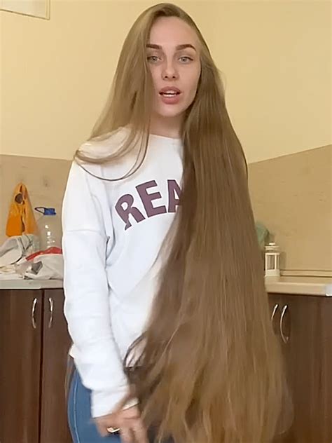 Photo Set A Real Life Rapunzel In The Streets Realrapunzels