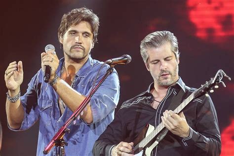 Victor E Leo Voltam Aos Palcos Como Dupla Curta Mais Goiânia
