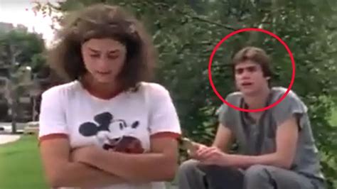 Vor 43 Jahren Machte Dieser Junge Schauspieler Seine Ersten Schritte Vor Der Kamera Heute Ist