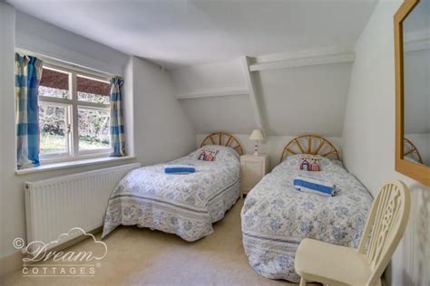 Pitt Cottage Ringstead Bay Dorset Self Catering Reviews