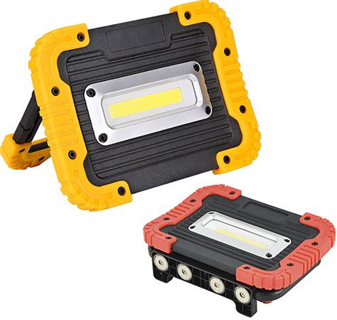 4 Magnet Base Rotating Handle Emergency Led Spot Light With Power Bank