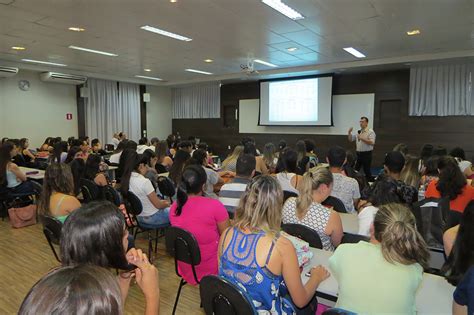 Alunos Participam Da III Semana De Biomedicina Do UNIFOR MG UNIFOR MG