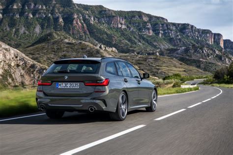 World Premiere The New Bmw 330e Touring Plug In Hybrid With 63 Km Ev Range