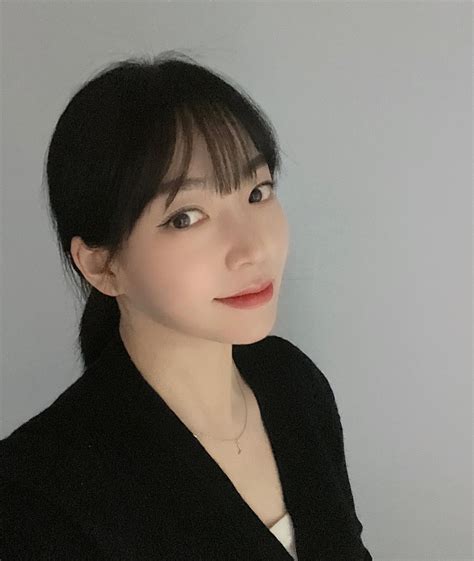 일상 끄적끄적 🐸 🌱 😏뛰고 와서 굉장히 뿌듯한 상태 ㅎ📷ㅎ Instagram