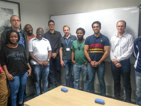 Eee 5120z 2016 Introduction To Electronic Defence Class Photo