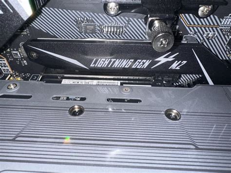 Gpu Wont Click Into Slot But Is Seated R Pcbuildhelp