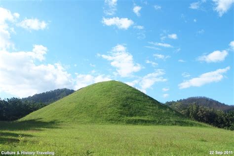 경주 서악동 고분군사적 태종무열왕릉 뒷편 4기의 무덤 Culture And History Traveling