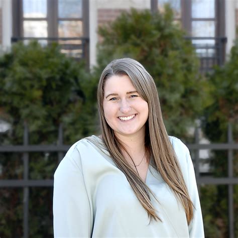 Meet Our Team Ashley Taylor Msw Light On Anxiety