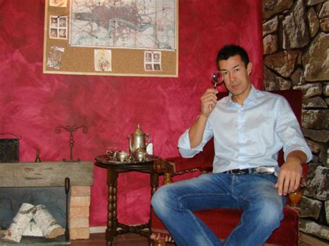 Onaplus V Tujini Lahko Pobegneš Tudi Iz Zapora