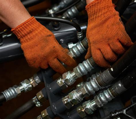4 Considerations For Safe Hydraulic System Maintenance