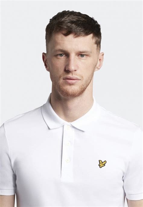 Поло Lyle & Scott Plain Polo Shirt, цвет: белый, MP002XM1RLY1 — купить ...