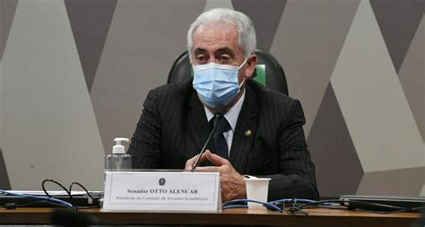 Senador Da Cpi Da Covid Vacinado Duas Vezes é Infectado Pelo Vírus