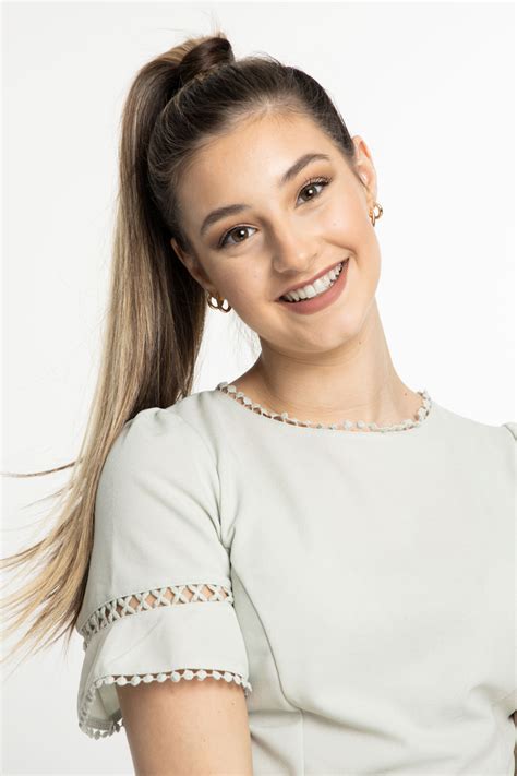 Kaylin B New View Modeling