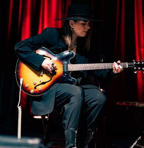 Covi Quintana Estrena Cuarto Disco De Mi Patria