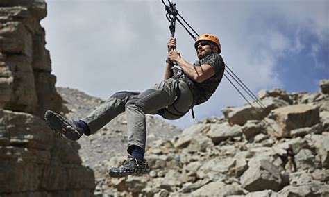 Courses Bear Grylls Survival Academy