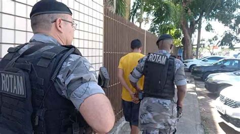 Suspeito de roubo a mercearia é preso pelo Bope na casa dos pais