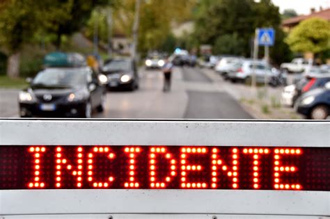 Incidenti stradali è strage di pedoni A gennaio un morto ogni 16 ore