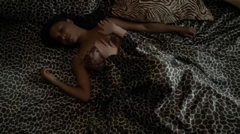 Nichole Bloom Nude Shanola Hampton Nude Shameless S05e08 2015