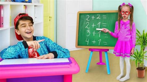 کارتون ساشا بازی در مدرسه فیلم شاد و خنده دار بچه گانه برنامه