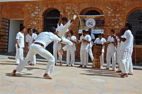 Cantiga De Roda De Capoeira LIBRAIN