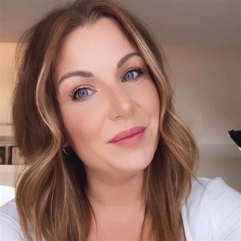 Stacey Regan Itsstaceyregan • Threads Say More