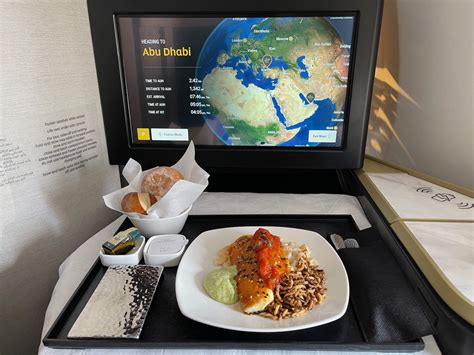Iftar Dinner On Etihad Airways Live And Lets Fly