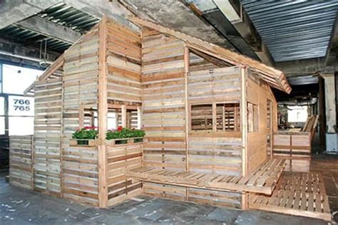 Pallet House Plans Shelter For Homeless 101 Pallets