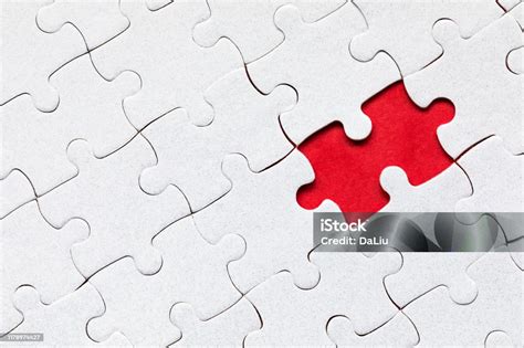 누락 된 조각 직소 퍼즐 누락 된 퍼즐 조각 미완성 작업의 개념 이미지입니다 퍼즐 조각누락 퍼즐 조각과 비즈니스 개념을 누락