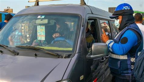 ATU conductores informales multados por invadir vía de corredores complementarios PERU