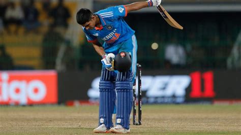 Shubman Gill Becomes Icc No 1 Ranked Odi Batsman For The First Time