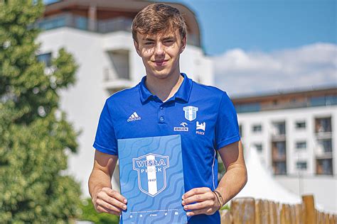 Oskar Klon Z Nowym Kontraktem W Wiśle Płock Chemik