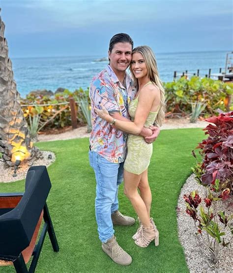 Christina El Moussa Kimdir Rosencruz