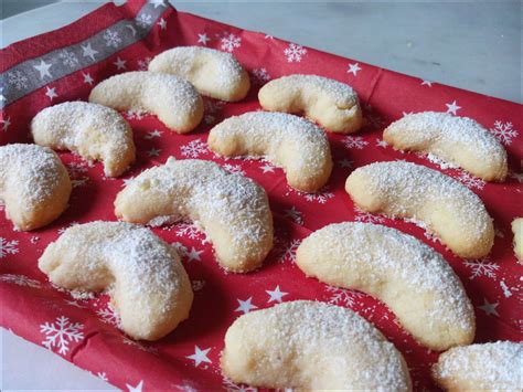 Le Blog de Lorraine Biscuits de Noël aux amandes sans oeuf sucré J 3 avant le réveillon de Noël