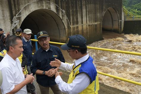 Bey Cek Kesiapan 3 Infrastruktur Pengendali Banjir Bandung Selatan