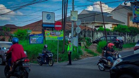 Pengendara Wajib Tahu Rambu Lalu Lintas Baru Dipasang Di Simpang