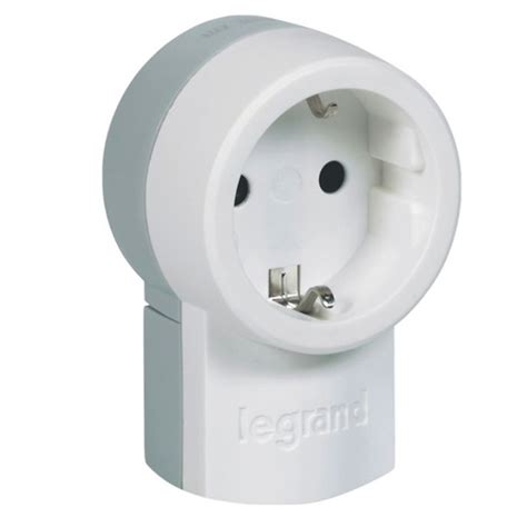 Розетка Legrand с заземлением 16А с кронштейном крепления к стене ...