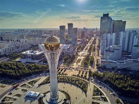 NUR SULTAN KAZAKHSTAN 29 de julio Hermosa vista panorámica del dron