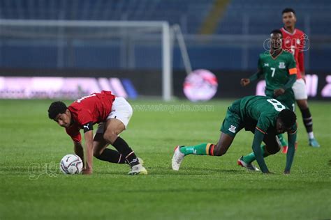 غياب تام للجماهير عن مباراة المنتخب الأولمبي أمام زامبيا فيديو