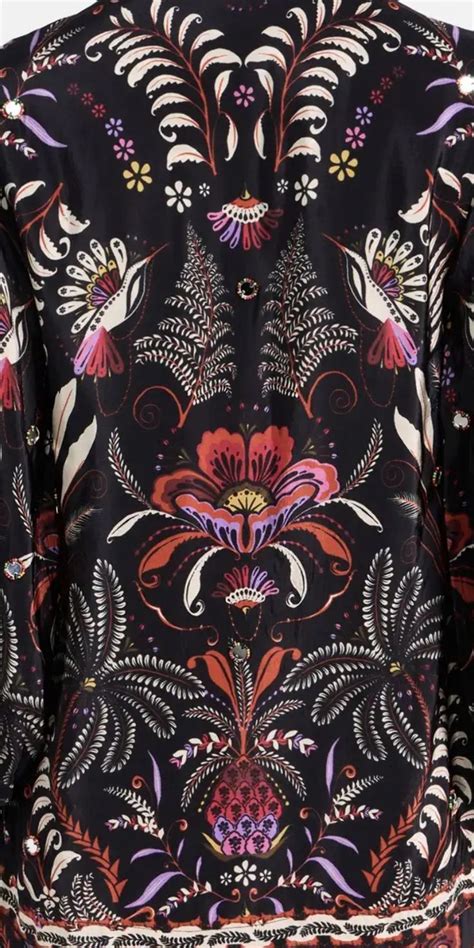 Eleganza adlı kullanıcının Embroidery designs panosundaki Pin