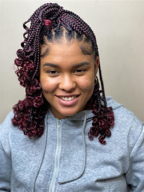 Book Bora Braids