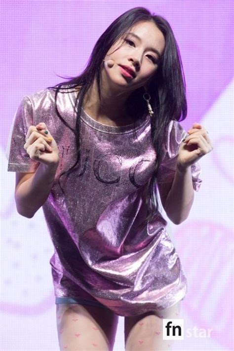 10 Sexiest Pictures From Twices What Is Love Comeback Stage