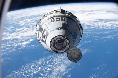 星际客机连出状况宇航员被迫滞留太空 NASA 新浪财经 新浪网